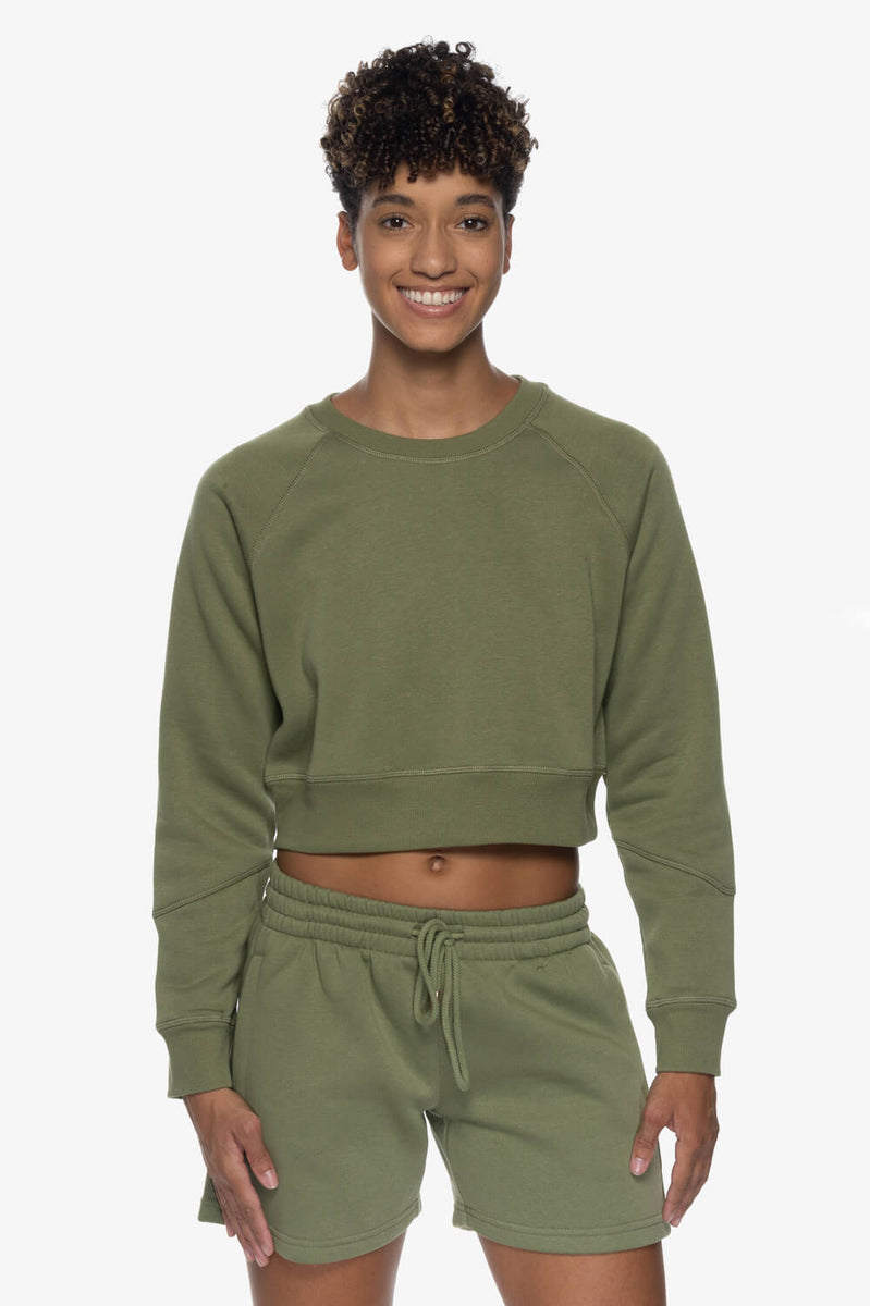 Dezi Fleece Women's Long Shorts | JOLYN